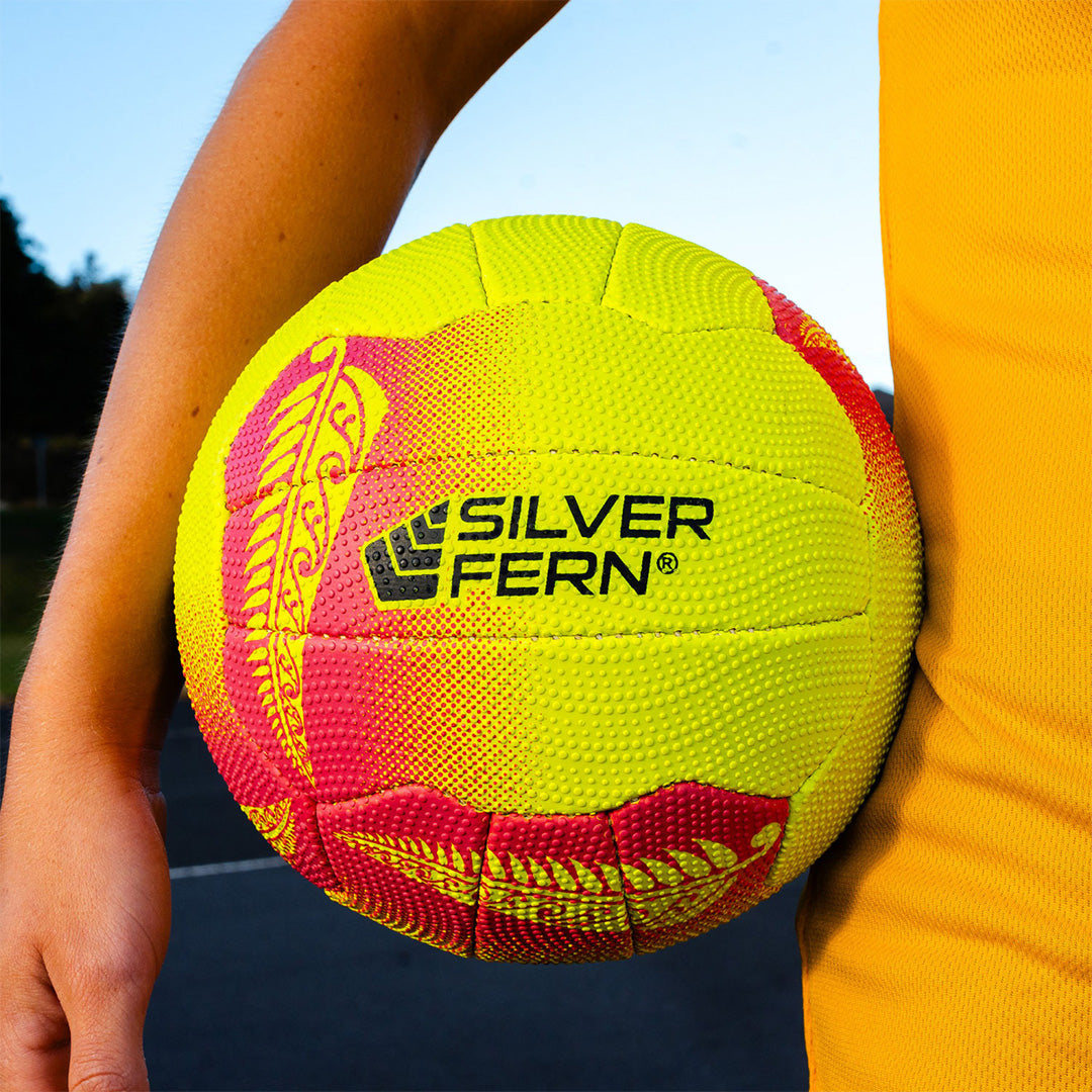 Netball Balls – Silver Fern